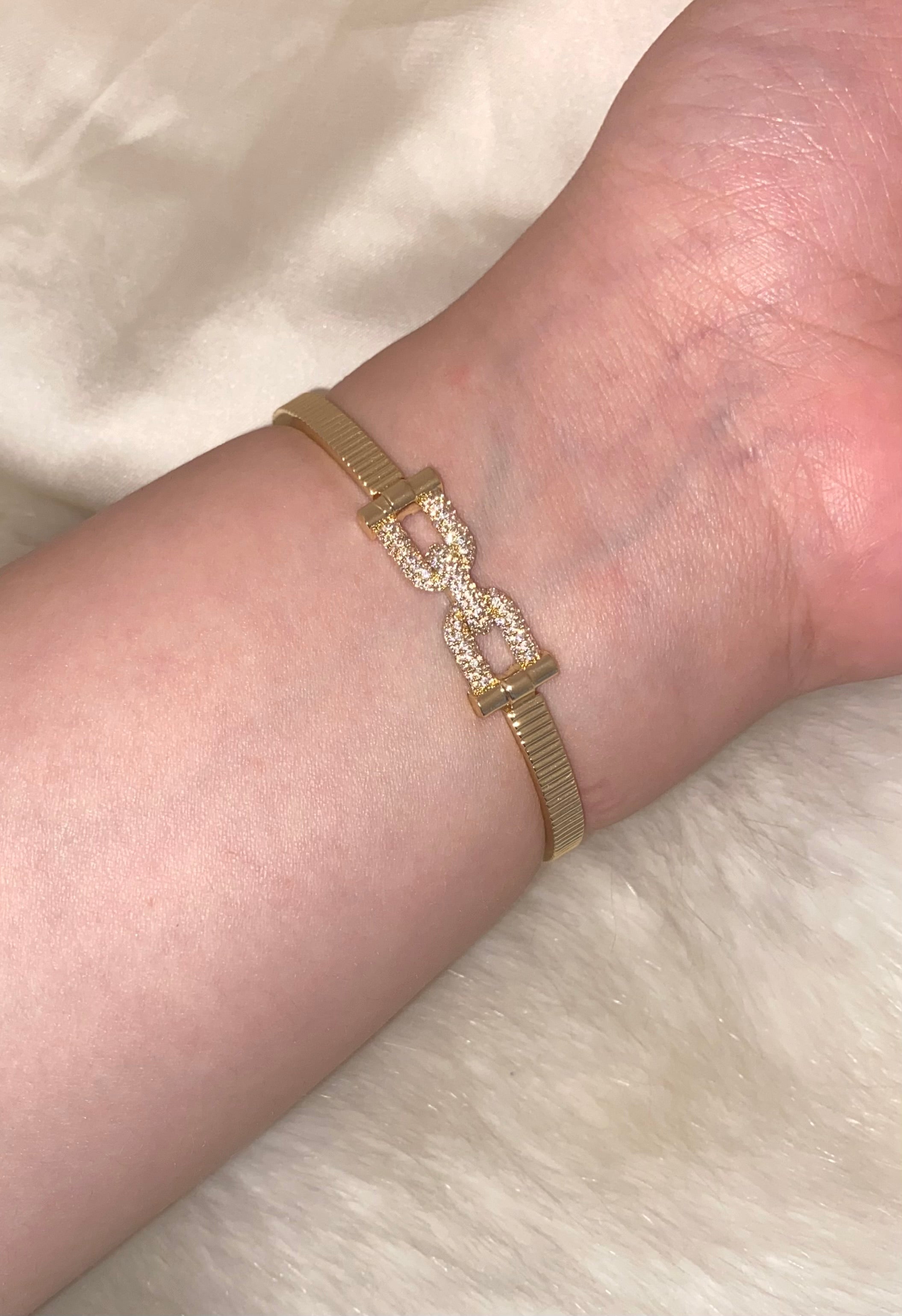 Titfany connected bangle – APHRODITE